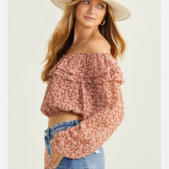 Altar'd State | Tops | Altard State Floral Ruffled Crop Top | Poshmark